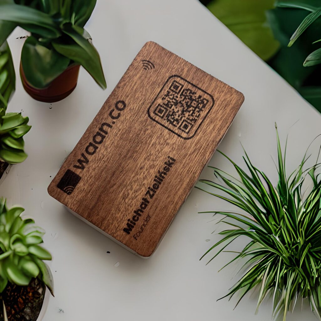 Zestaw 5 wizytówek NFC z drewna (eko) z Twoim własnym grawerowanym logo ...